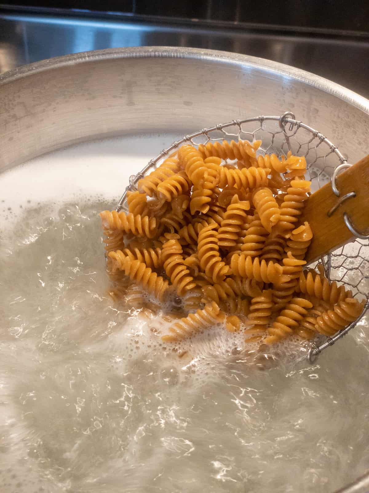 Deliciously Creamy Plant-Based Fire Roasted Pasta - Green Circle Kitchen